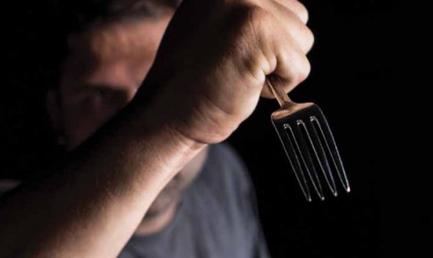 How to Use Common Objects For Self-Defence - SGS KRAV MAGA